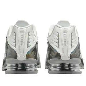 Nike Shox R4 Sneakers - Summit White/hydrangea/metallic Silver