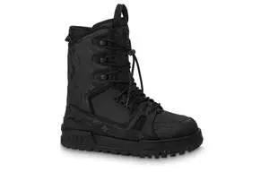 LOUIS VUITTON Trainer Snow Boots - Black