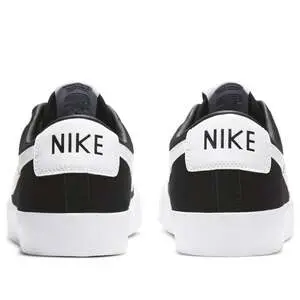 Nike Zoom Blazer Low Pro Gt Sb Sneakers - Black