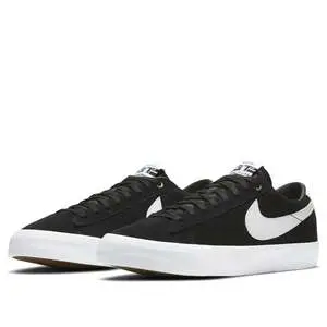 Nike Zoom Blazer Low Pro Gt Sb Sneakers - Black