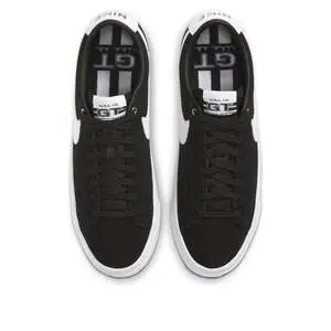 Nike Zoom Blazer Low Pro Gt Sb Sneakers - Black