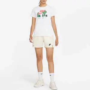 Nike Graphic Tee
