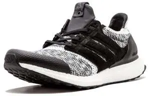 Adidas Sneakersnstuff X Social Status X Ultraboost Se "white Black