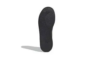 Adidas Advantage Sneakers