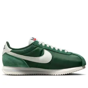 Nike Cortez "fir" Athletic Sneakers - Fir/sail/sail