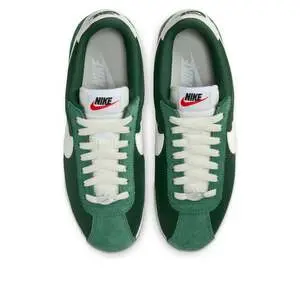Nike Cortez "fir" Athletic Sneakers - Fir/sail/sail