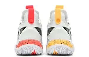 LI-NING Ground Flying 2 Pro Athletic Sneakers
