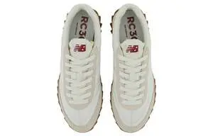 NEW BALANCE Rc30 "moonbeam" Sneakers - Cream/grey