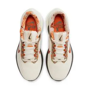 Nike Zoom Winflo 10 Sneakers - Beige/rust/black