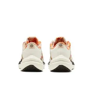 Nike Zoom Winflo 10 Sneakers - Beige/rust/black