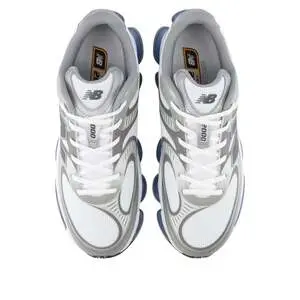 NEW BALANCE Abzorb 2000 Sneakers - White/silver Metallic