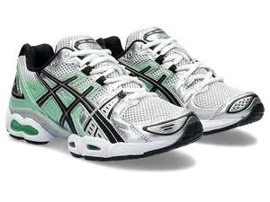 Asics Gel-nimbus "white Bamboo" Sneakers - White/bamboo