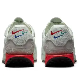 Nike Fontanka Waffle Low Top Sneakers - Grey/green