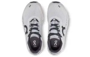 On Cloudmonster Sneakers - White/black/grey
