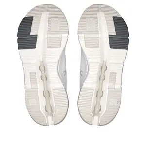 On Cloudnova 2 Sneakers