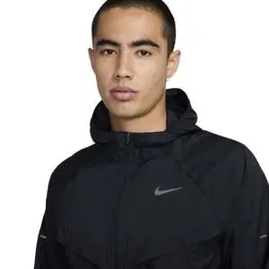 Nike Stride Repel Uv Running Jacket