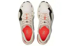 On Cloudboom Echo 3 Sneakers - White/flame