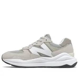 NEW BALANCE New Balance 57/40 Low Top Sneakers Gray