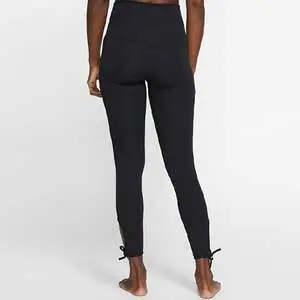 Nike Leggings With Stirrup Detail - Black