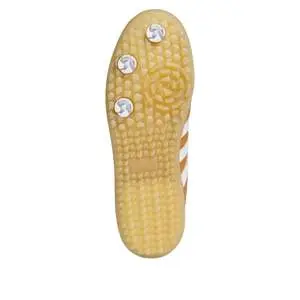 Adidas Samba Spikeless Low Top Sneakers