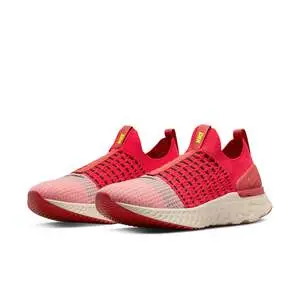 Nike React Phantom Run Flyknit 2 Sneakers - Red