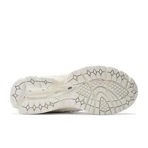 NEW BALANCE 1906d Protection Pack Sneakers - White