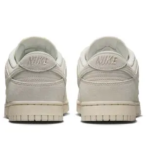 Nike Dunk Low Se Suede Sneakers