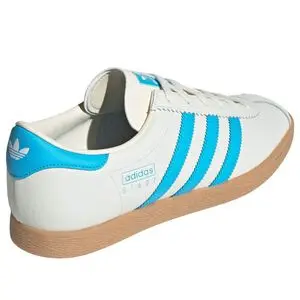 Adidas Stadt Sneakers - White/light Blue/gum