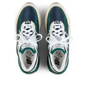 NEW BALANCE 990 V6 Miusa Sneakers - Navy/green/cream
