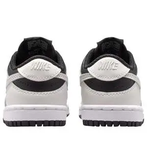 Nike Dunk Low Sneakers - White/black