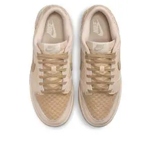 Nike Dunk Low "sanddrift" Sneakers - Sanddrift/desert Khaki