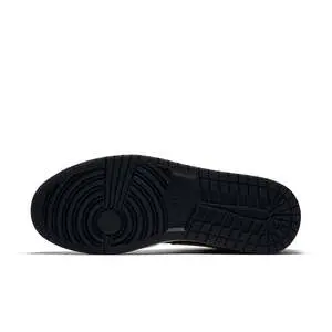 JORDAN 1 Retro Mid Sneakers