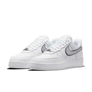 Nike Force 1 '07 Essential Sneakers