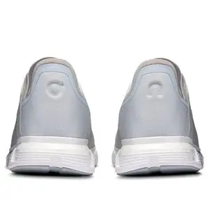 On Cloud Coast Sneakers - White/glacier