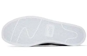 PUMA Smash Vulc V3 Lo Sneakers - White/black