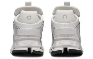 On Cloudnova Void Athletic Sneakers - Frost/jungle