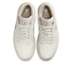 JORDAN Air 1 Low Sneakers - Sail/pale Ivory/rattan