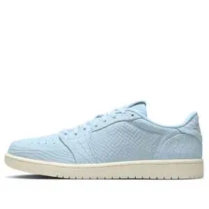 JORDAN 1 Retro Low Ns Sneakers - Ice Blue/white