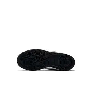 Nike Court Borough Low Sneakers