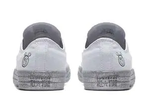 CONVERSE X Miley Cyrus Chuck Taylor All Star Silver Glitter Low Top Sneakers