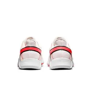 Nike Legend Essential 2 Training Sneakers - Pink/black