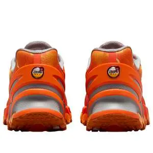 Nike X Palace Air Max Dn8 Sneakers - Orange/grey