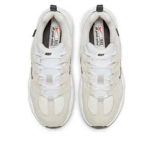 Nike Tech Hera Sneakers - White/grey