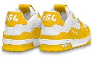 LOUIS VUITTON Trainers