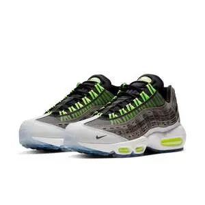 Nike Kim Jones X Air Max 95 'volt' Sneakers