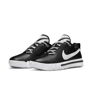Nike Sesh Low Top Sneakers