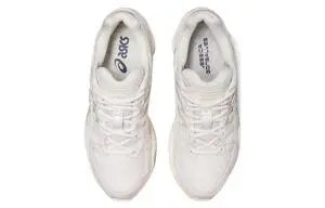 Asics Gel-nimbus Sneakers - Brown