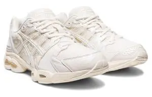 Asics Gel-nimbus Sneakers - Brown