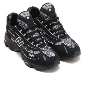 NEW BALANCE X Atmos 1000 "bāṅdhnū" Paisley Sneakers