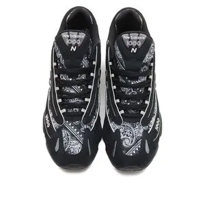 NEW BALANCE X Atmos 1000 "bāṅdhnū" Paisley Sneakers